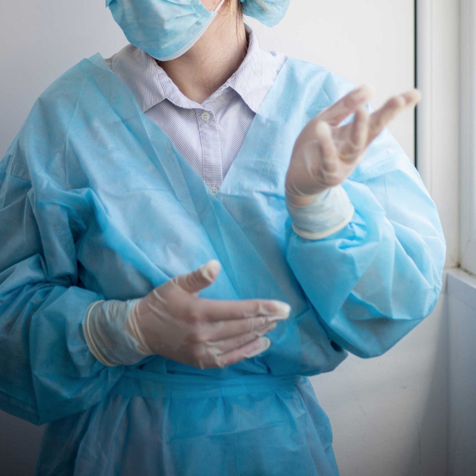 Level 1 Medical Isolation Gowns (case of 260) - Cannaobe Labs